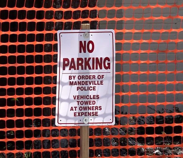Mandeville bans parking along Krewe of Eve parade route, safety ... Mandeville bans parking along Krewe of Eve parade route, safety ...