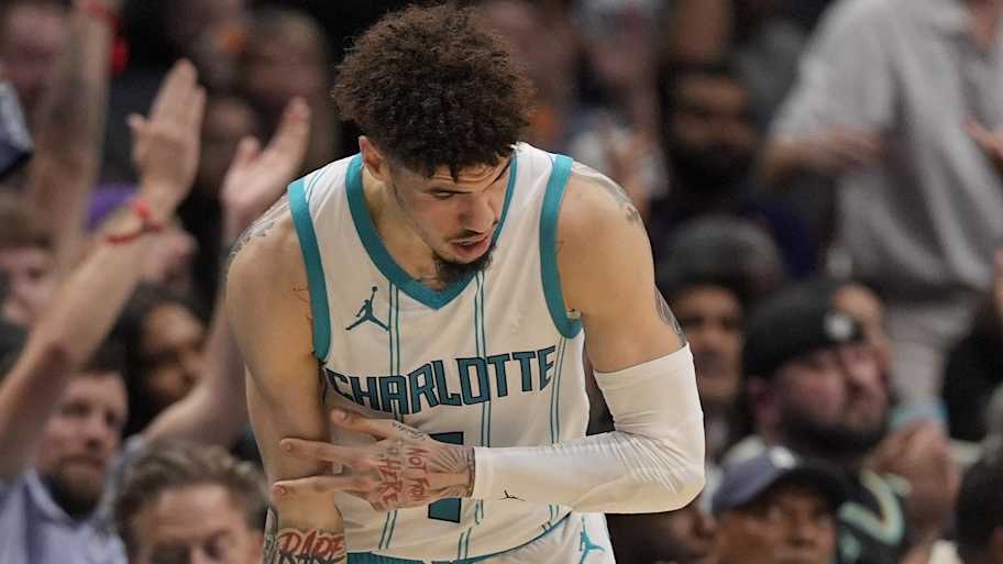 LaMelo Ball's Move On Luka Doncic Went Viral In Hornets-Lakers Game