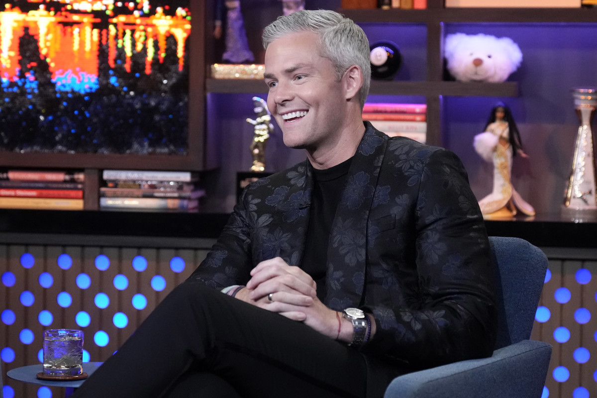 Celebrities Rushing Out of L.A. Following Devastating Wildfires, Says ...