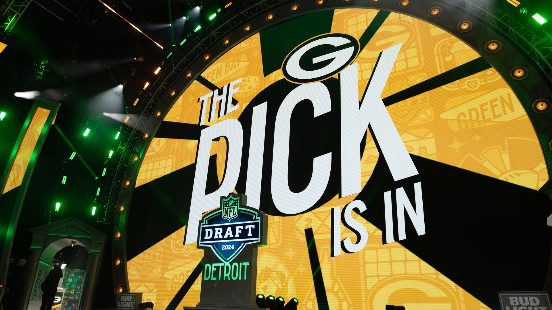 Packers share sneak peek of NFL Draft setup around Lambeau Field Packers share sneak peek of NFL Draft setup around Lambeau Field