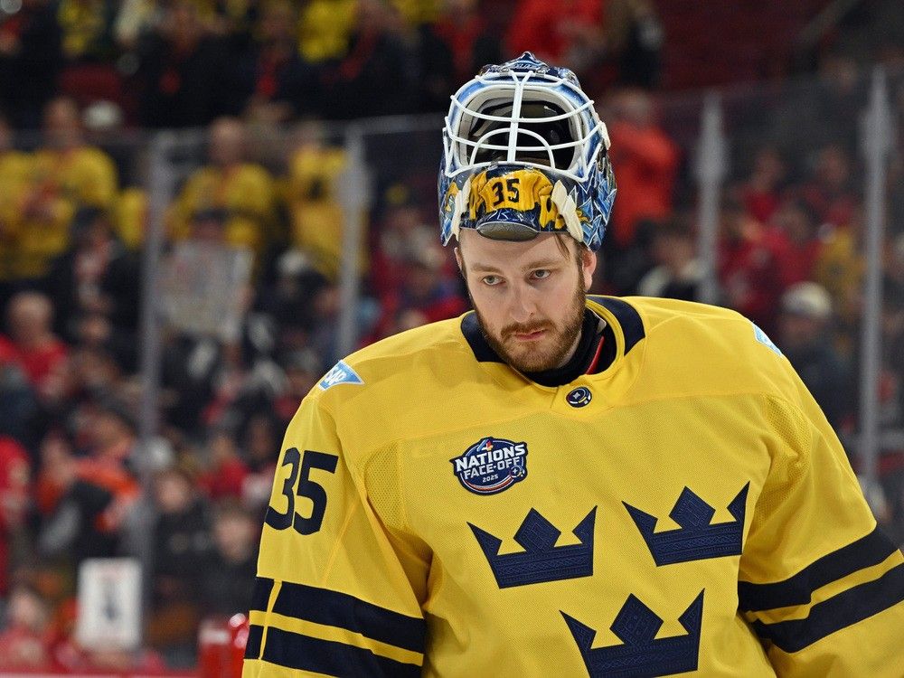Healthy Linus Ullmark tasked with leading Ottawa Senators into NHL playoffs