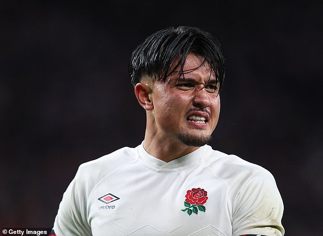 Never mind the Smiths, the best fly-half in England is a Scot who ...