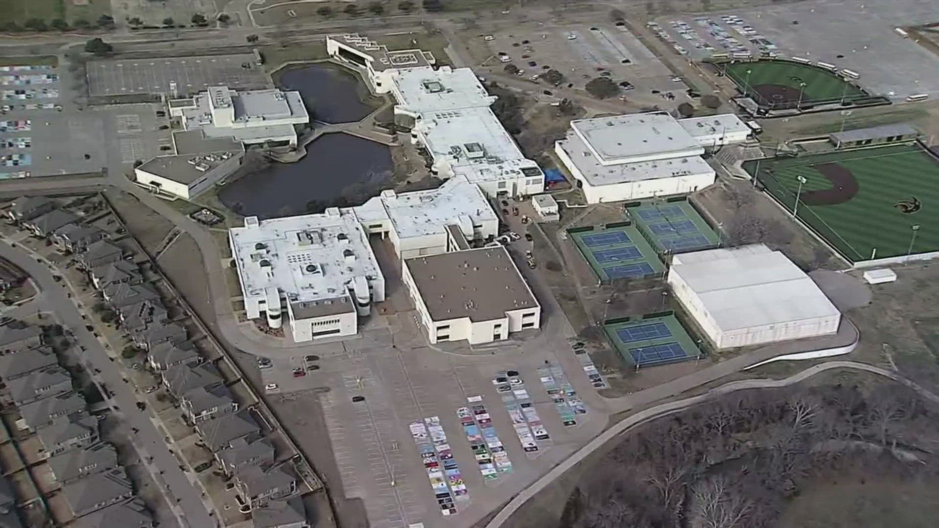 North Texas high school cancels classes Thursday over heating issue ...