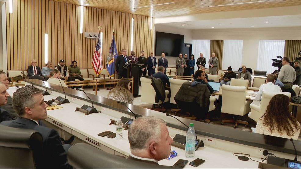 Special prosecutor reacts to Correction officers charged with murder in ...