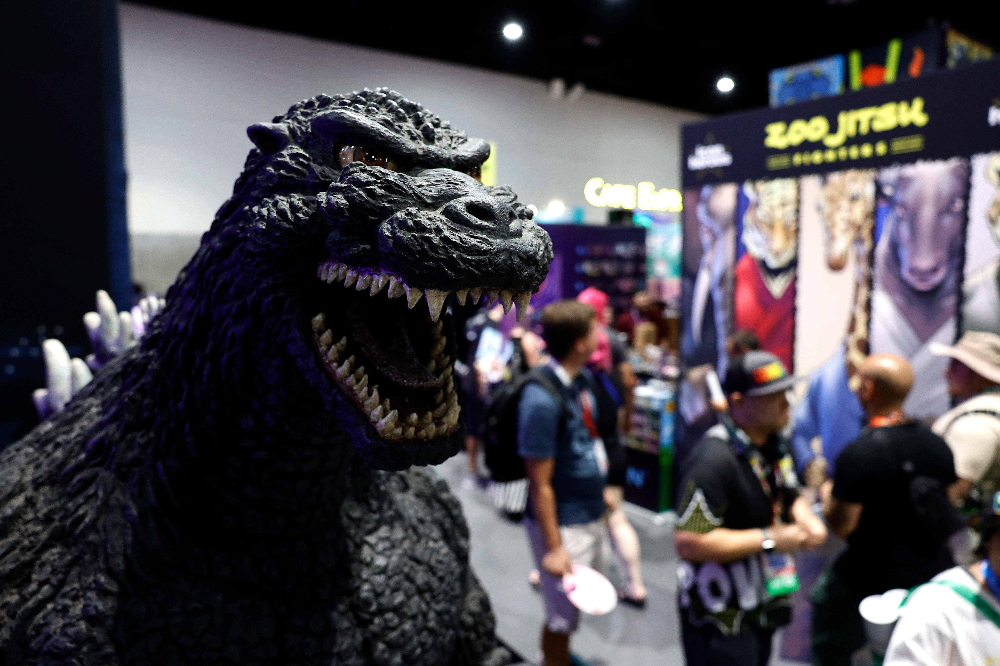 Godzilla will be taking on Chicago in a new comic book