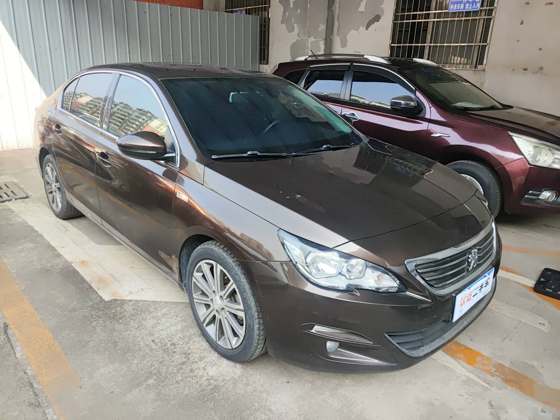 标致 标致408 2015款 1.2T 自动豪华版实拍图