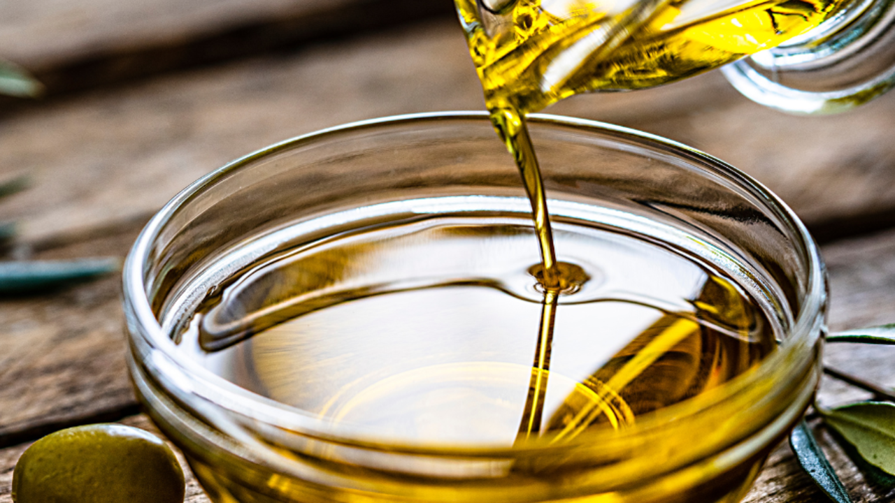 The Truth About Cooking Oils: Which One Should You Really Use?