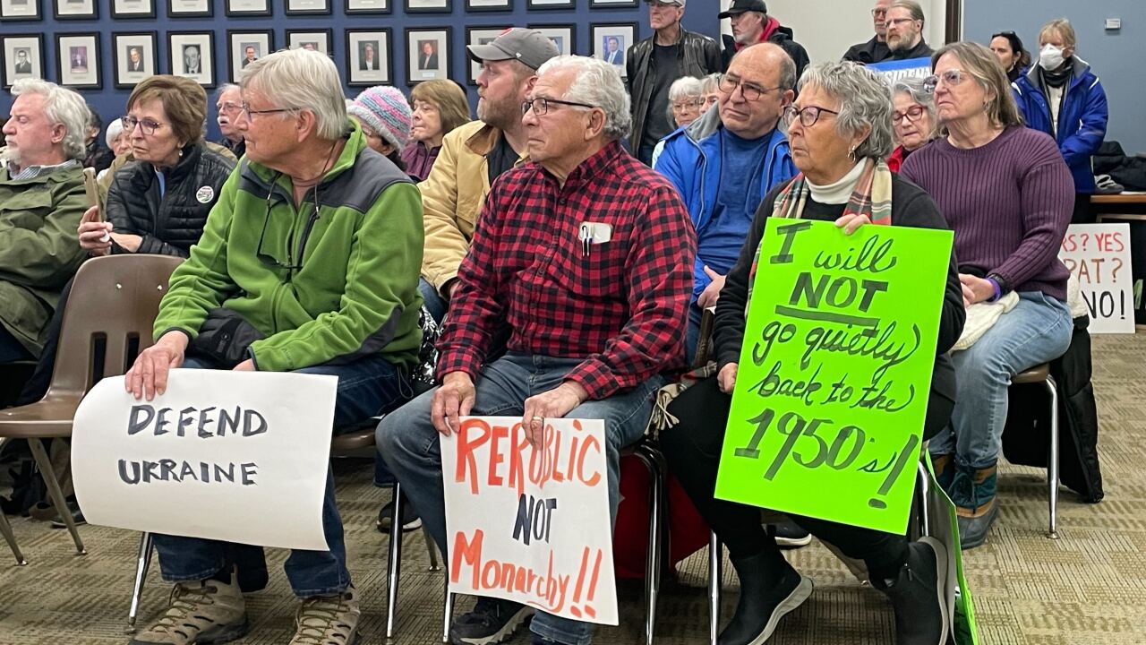 West Bend voters voice concerns about Trump, Musk at GOP congressman's ...