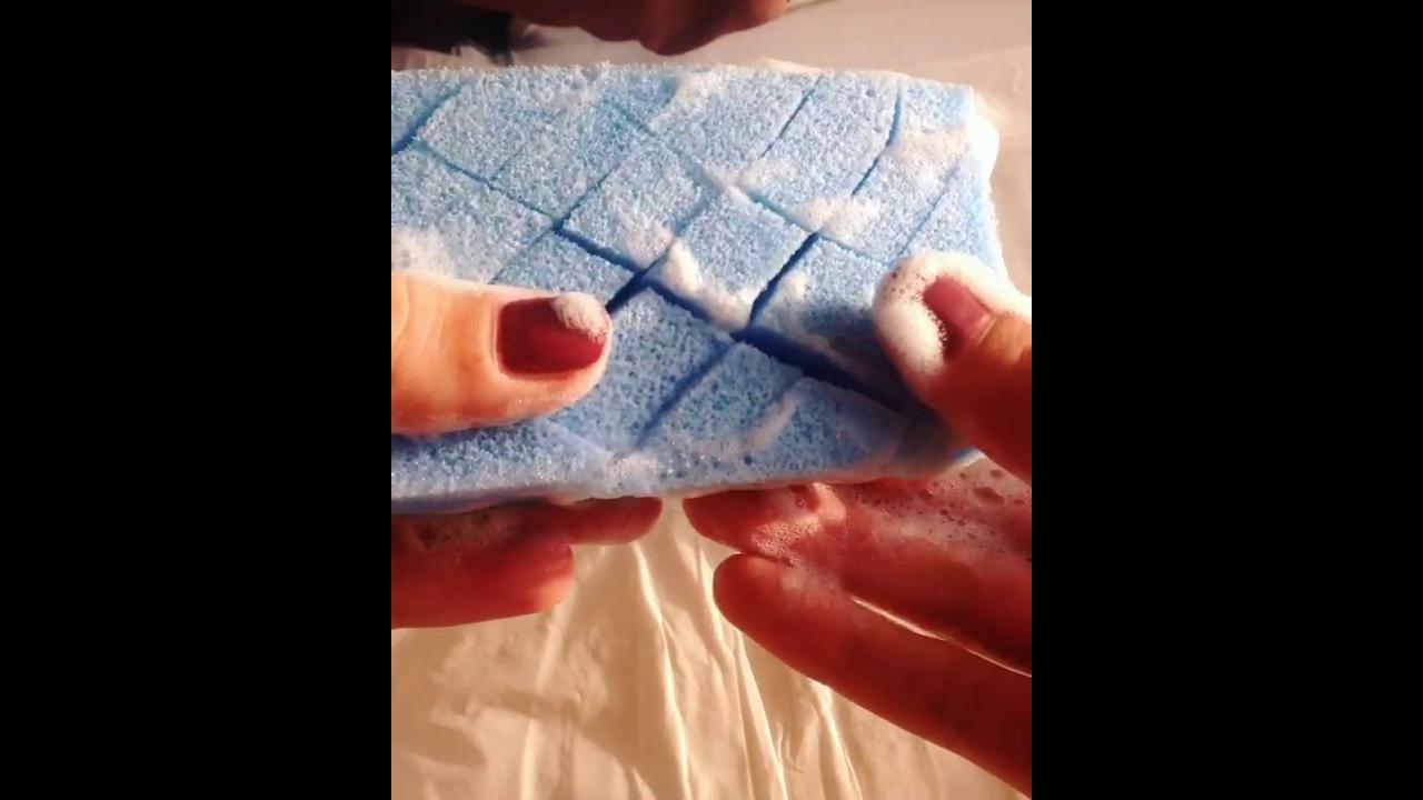 Satisfying Pressing And Squeezing Soft Blue Sponge
