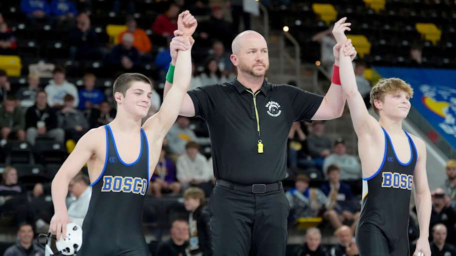 Semifinals set in all three classes at Iowa high school state wrestling ...
