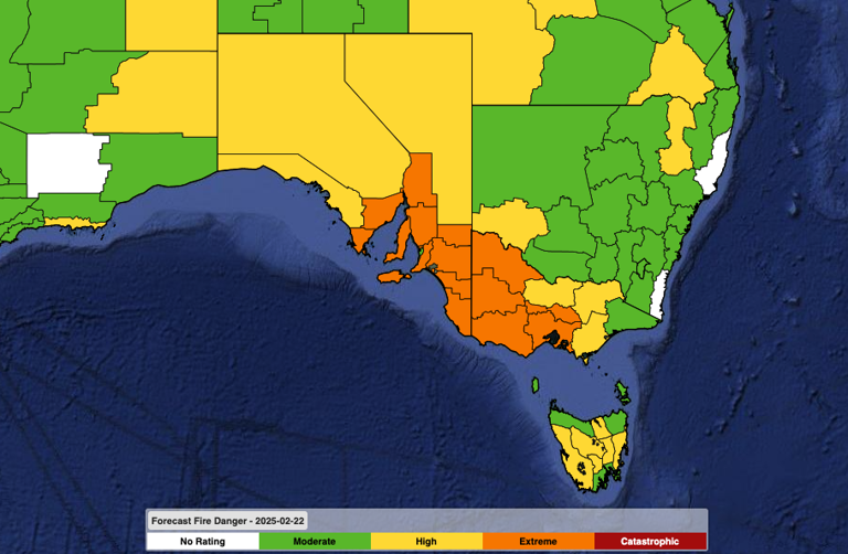 Extreme fire danger in Vic and SA this weekend
