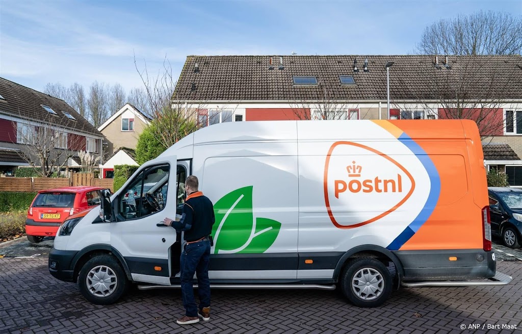 PostNL vraagt Staat tientallen miljoenen steun voor bezorgen post