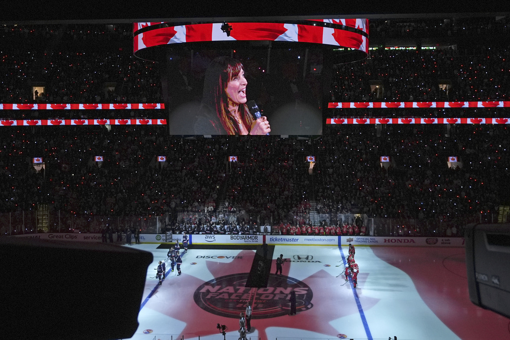 Singer of Canadian anthem at 4 Nations Face-Off changes lyric to ...