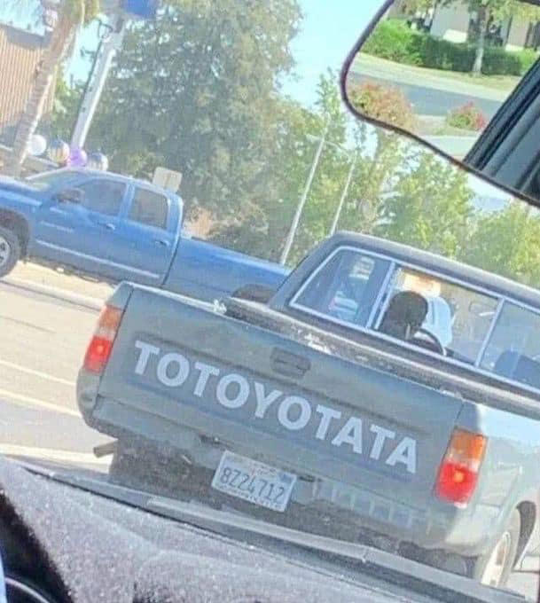 30 Ridiculous Rides From The "Messed Up Cars" Twitter Account