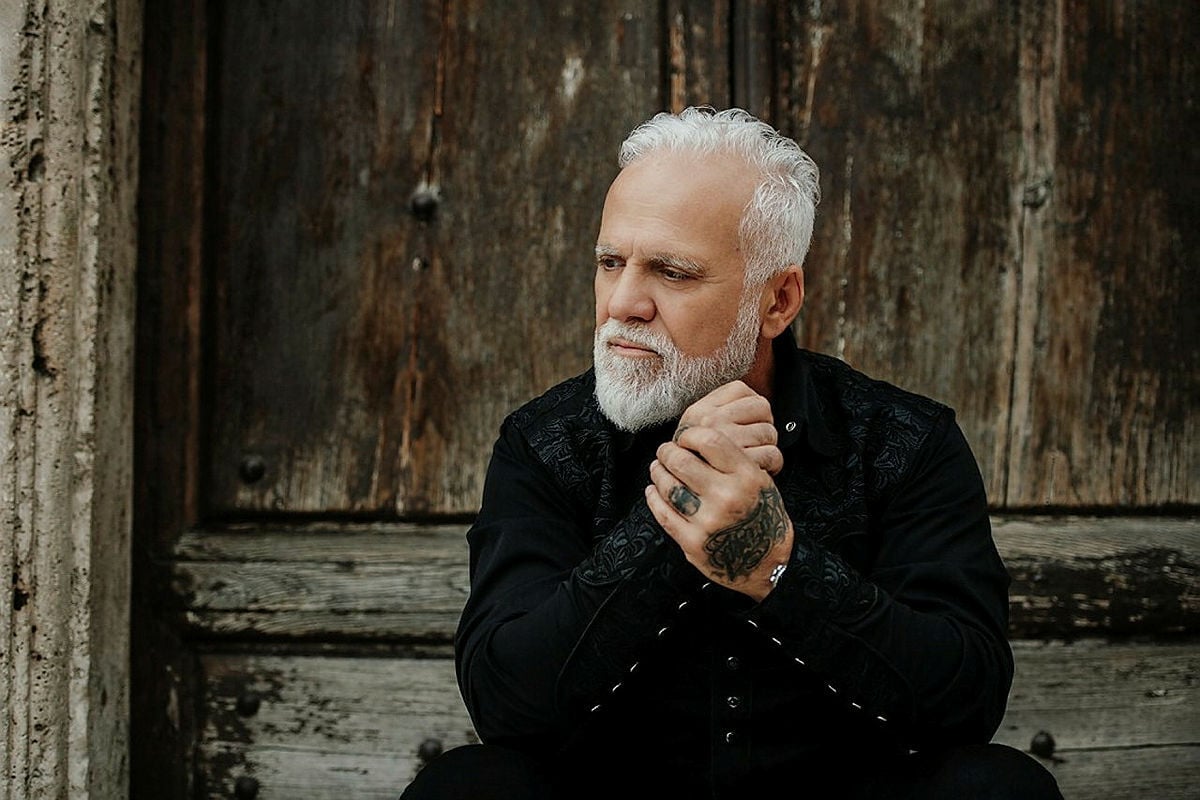 Leinen los! Das Riverboat legt mit großer Star-Power ab