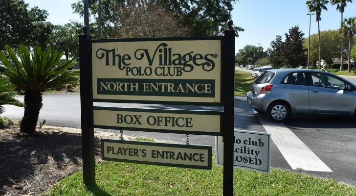 This senior snowbird moved into an infamous Florida retirement ...