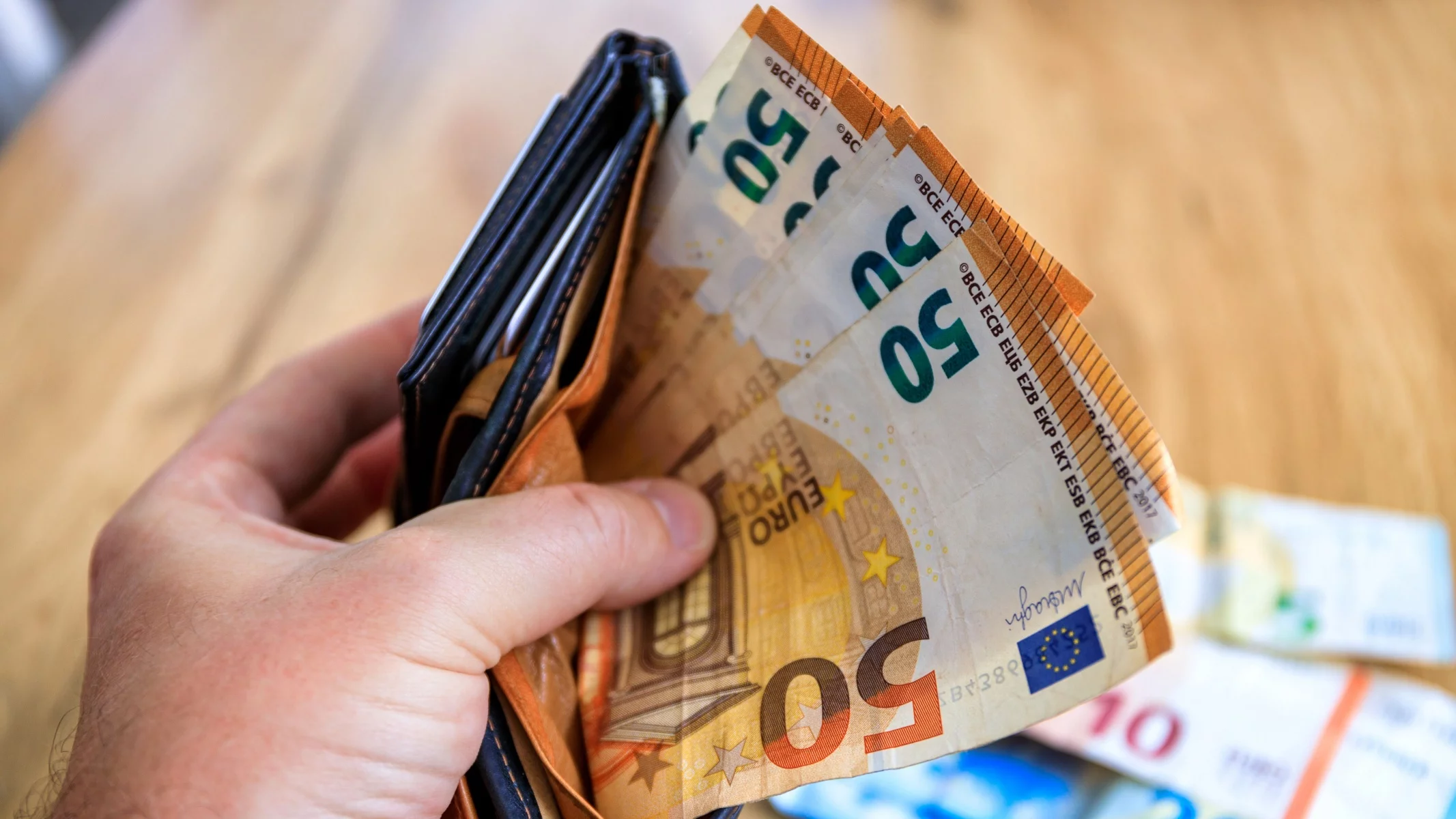 Zoveel spaargeld hebben 50-plussers gemiddeld in 2025