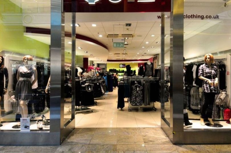 Lanarkshire Quiz Clothing store to close after retailer plunged into ...