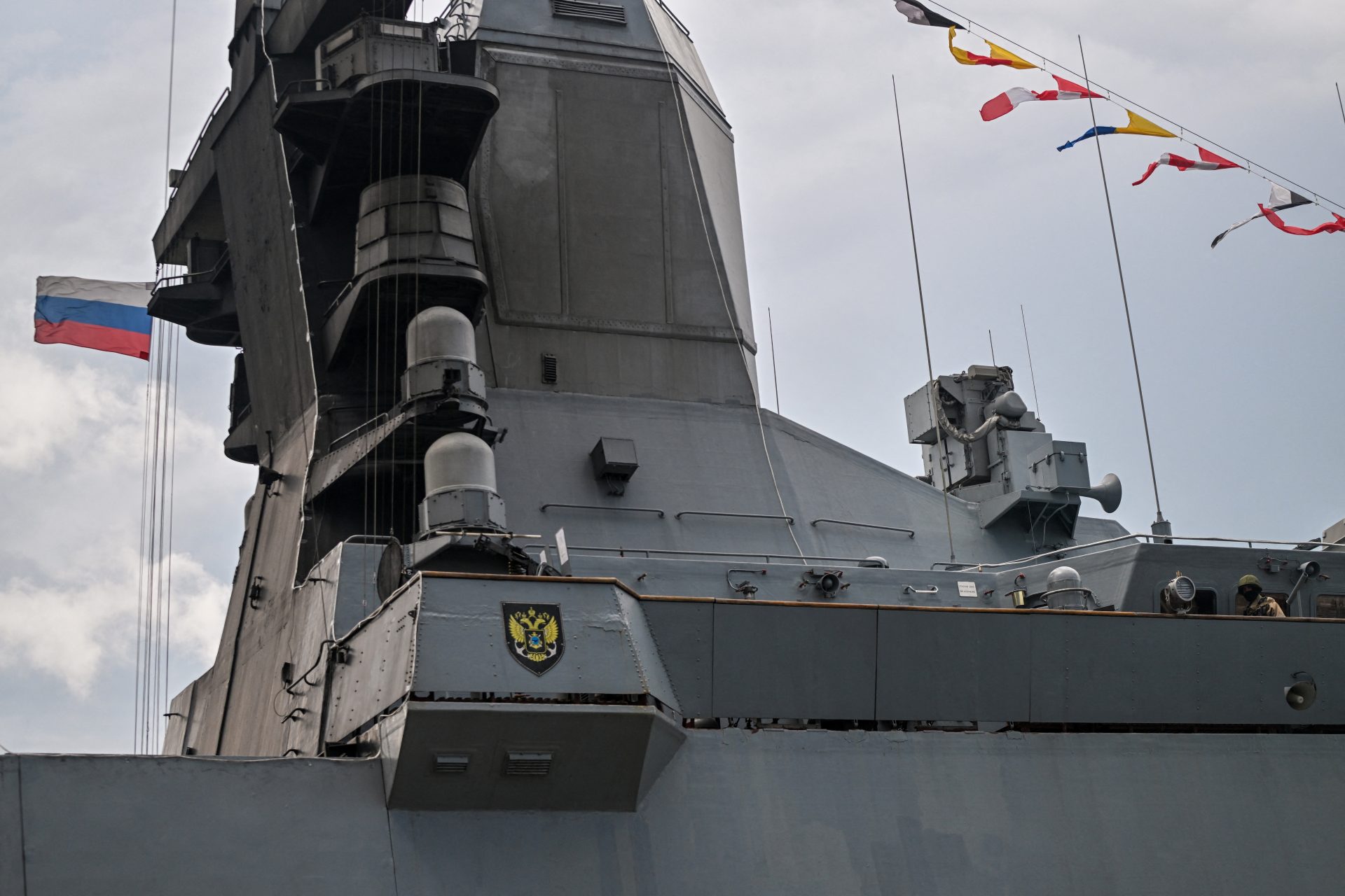 A new Russian tactic could threaten Ukrainian naval drone dominance on ...