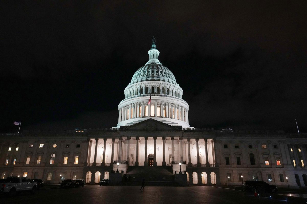 Senate passes budget resolution after marathon session Senate passes budget resolution after marathon session