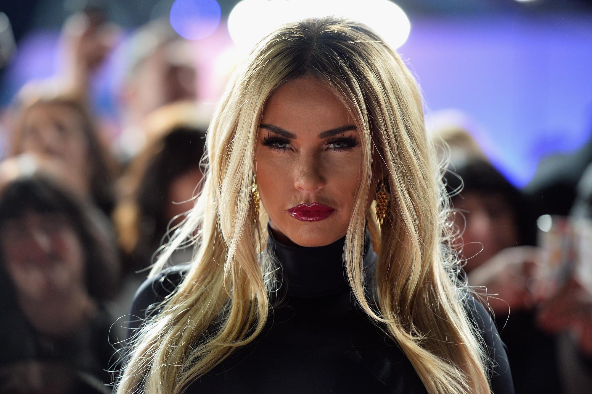 Katie Price is coming to Mansfield for this year's Easter pantomime (oh ...