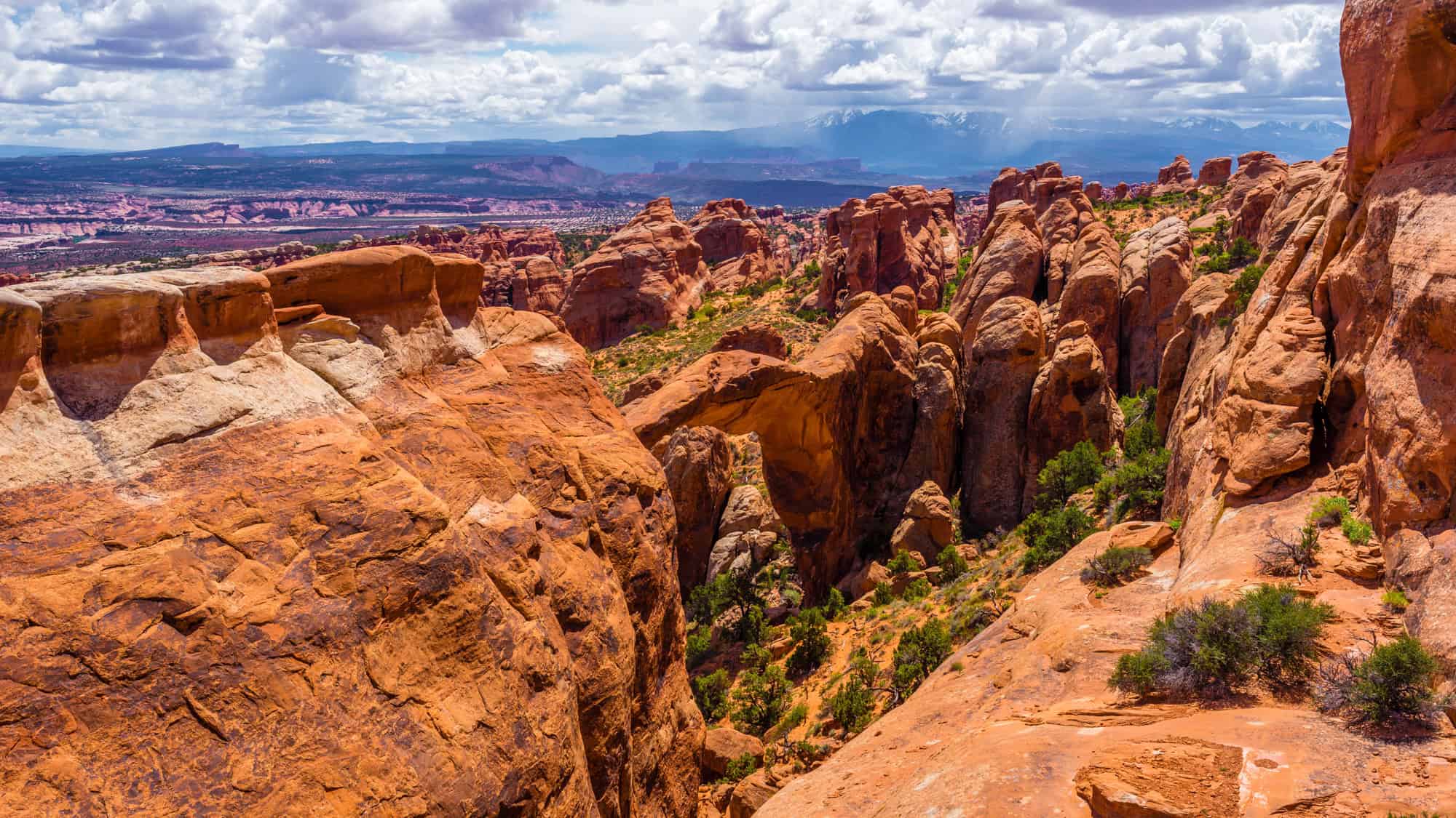11 Best Hikes in Arches National Park You Absolutely Need to Know About