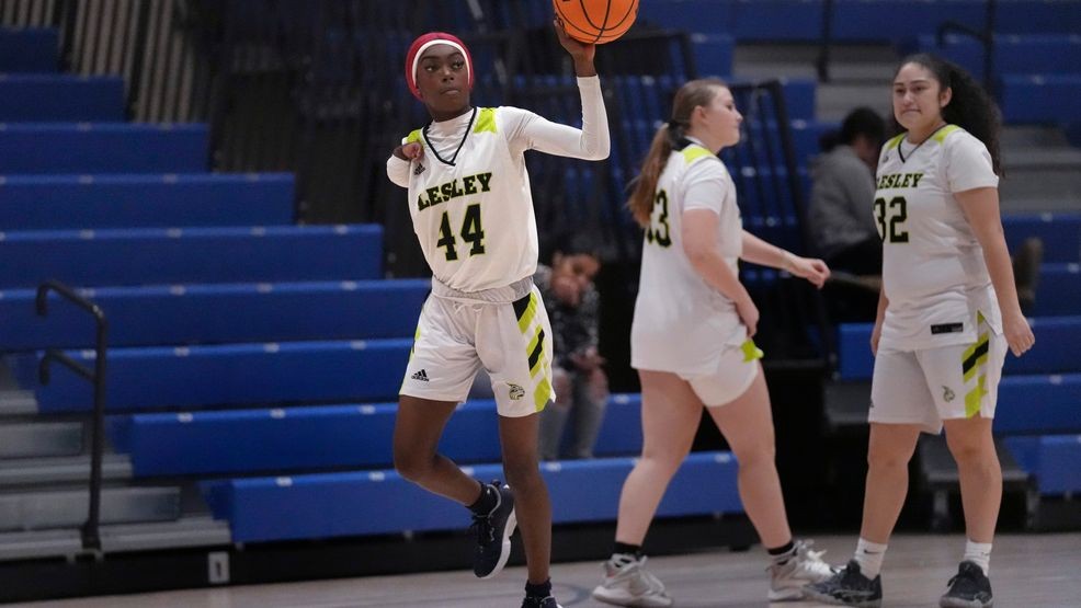 One-armed basketball player from Virginia makes women's Division III ...