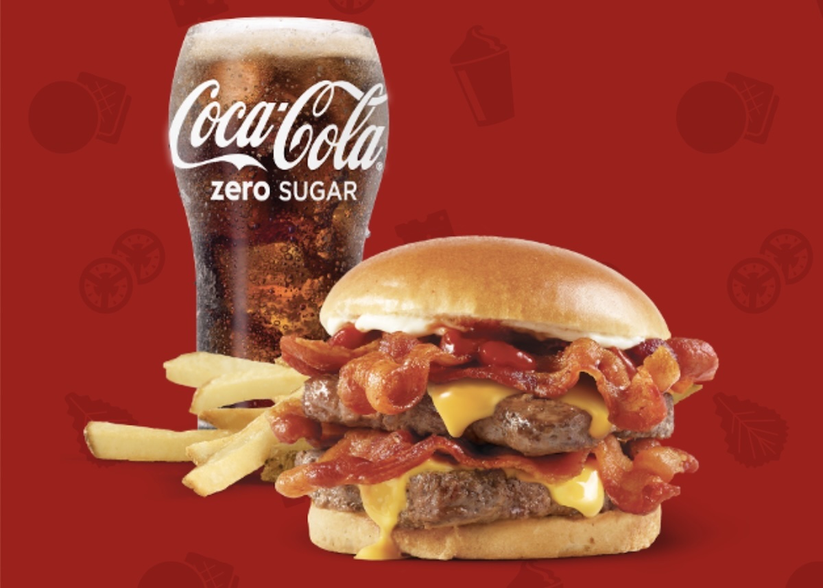 7 Fast-Food Burgers That Customers Say Are 'All-Time Greats'