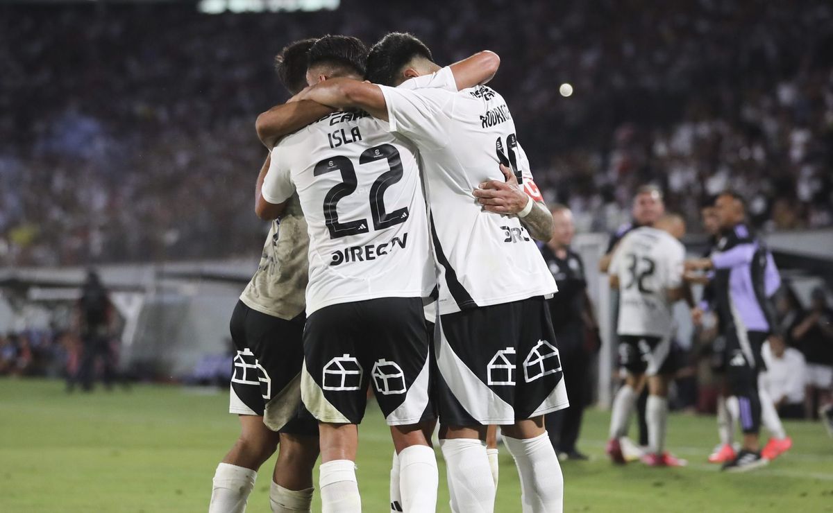 “Es como…”: Víctor Felipe Méndez compara a Colo Colo con el CSKA Moscú