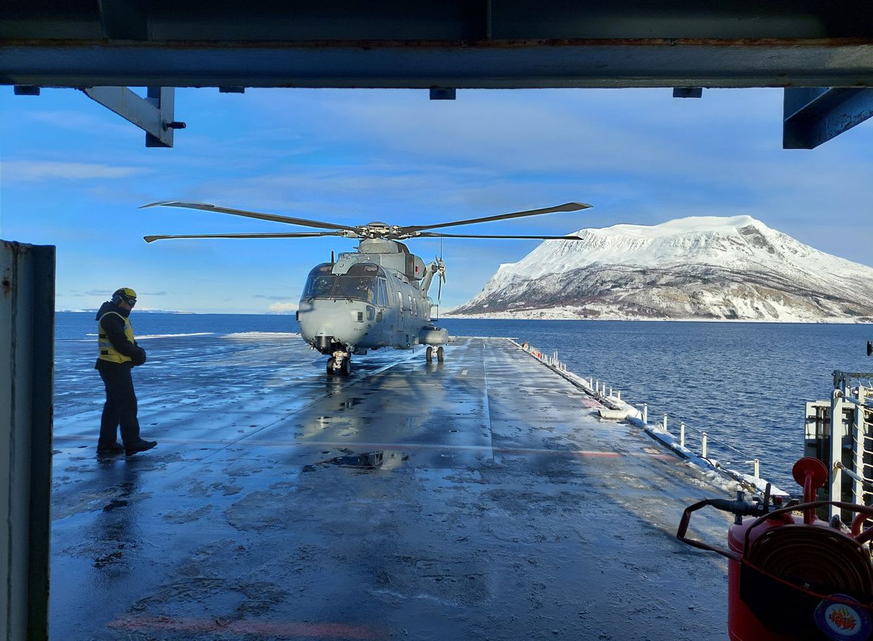 UK, Norway discuss Arctic defense pact over Russian threat