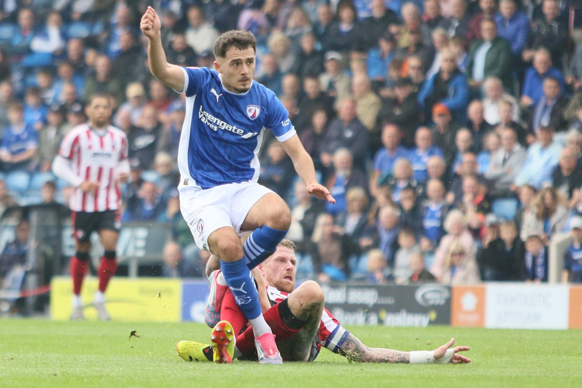 'He is the best' - Paul Cook reacts after star man Armando Dobra signs ...