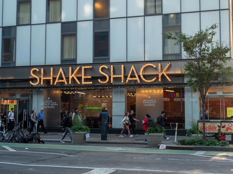 Shake Shack's CEO said the cost of eggs will likely drive up demand for ...