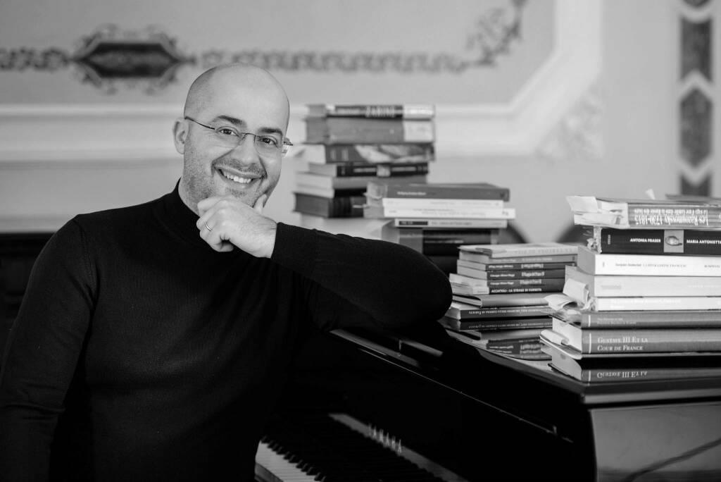 Francesco Pasqualetti racconta il mistero dell’omicidio di Mozart in Fondazione Carispezia