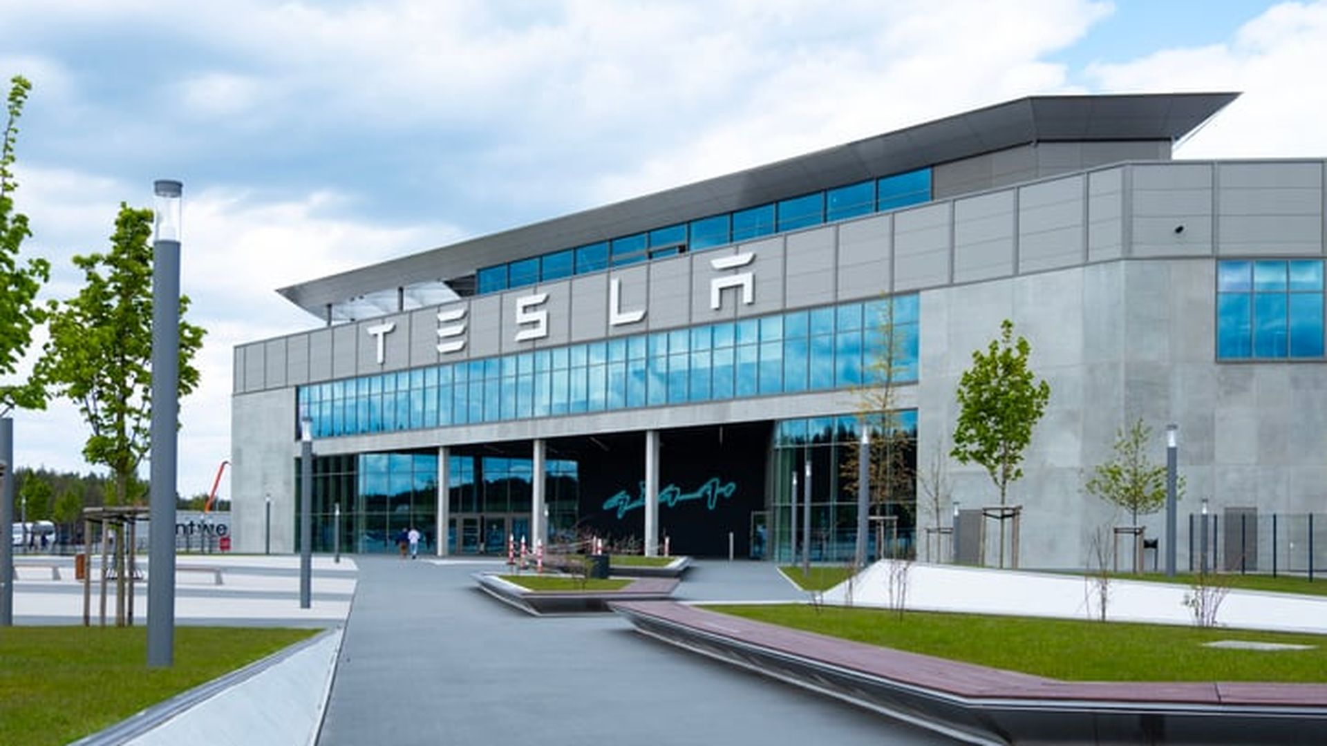 Tesla: come leggere l’ultimo record di vendite e la reazione del titolo ...