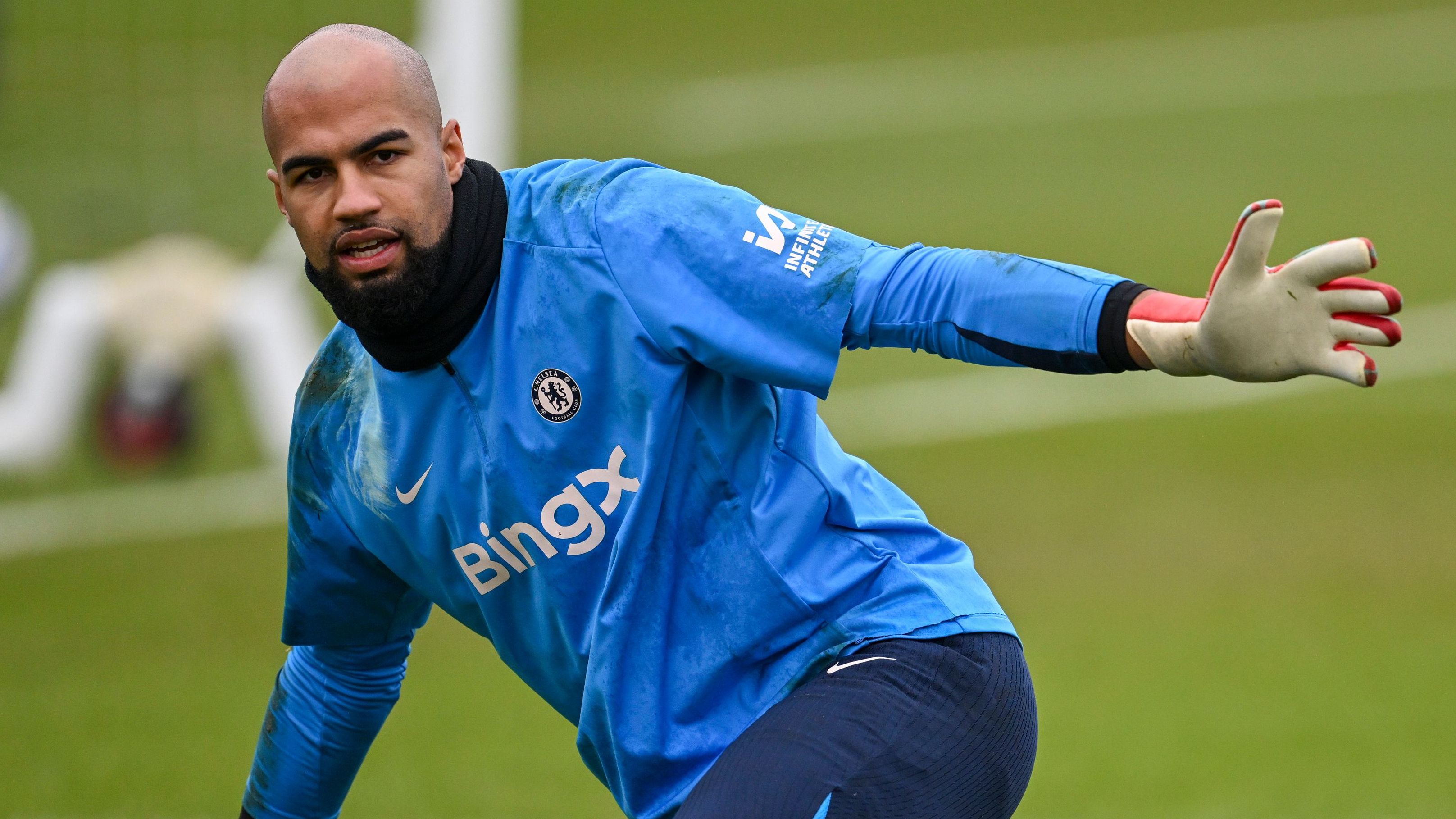 'If you want to play again, you need the same hair as mine!' - Enzo ...