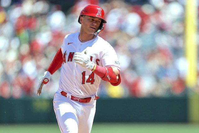 Mid-Round Catcher (C) Fantasy Baseball Draft Values and Targets in 2025