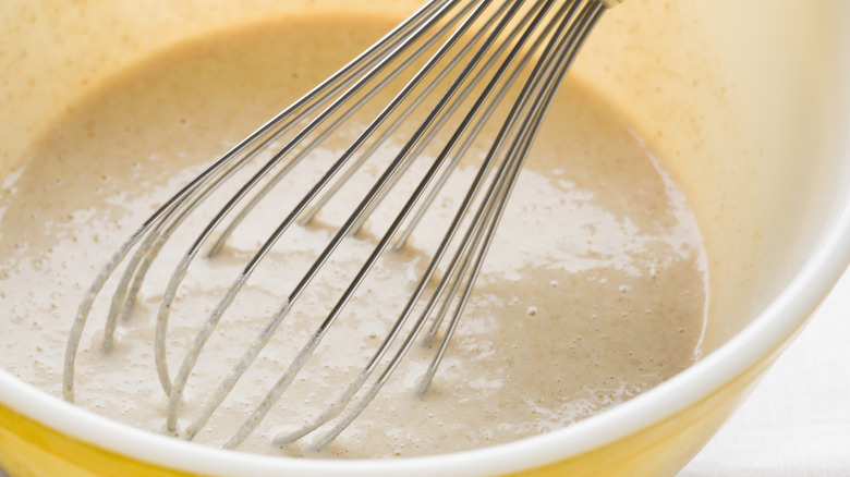 For The Fluffiest Pancakes Ever, Reach For Club Soda