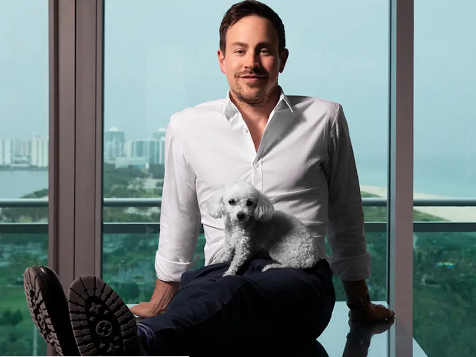 Meme stock icon Ryan Cohen reportedly has a $1 billion bet on Chinese ...