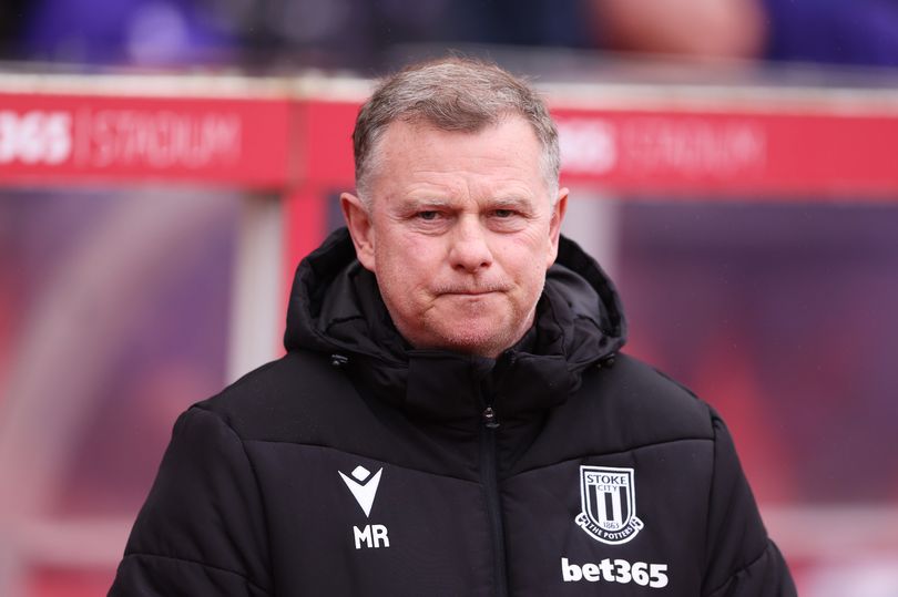 Mark Robins highlights danger facing Stoke despite Norwich City struggles