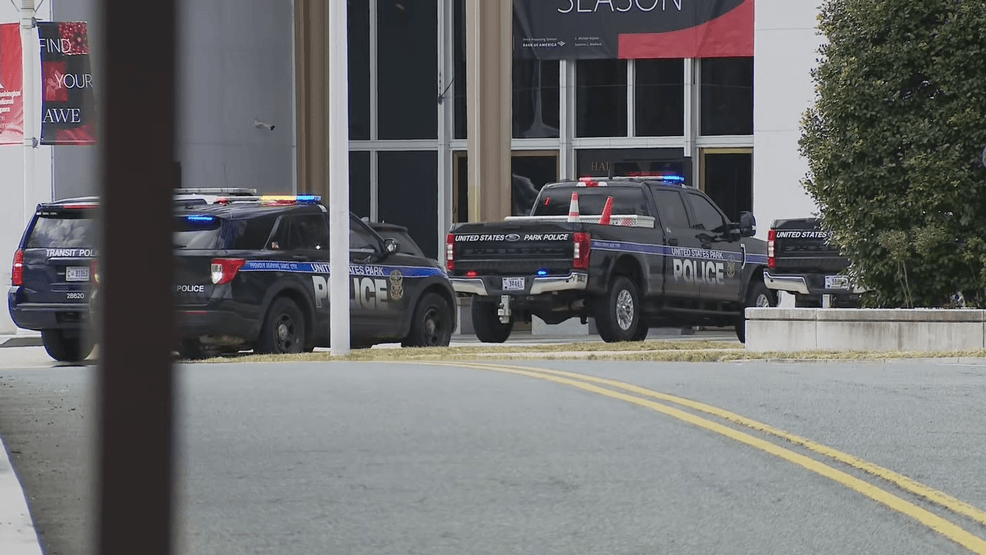 Kennedy Center targeted by threat over start of Shen Yun performances ...