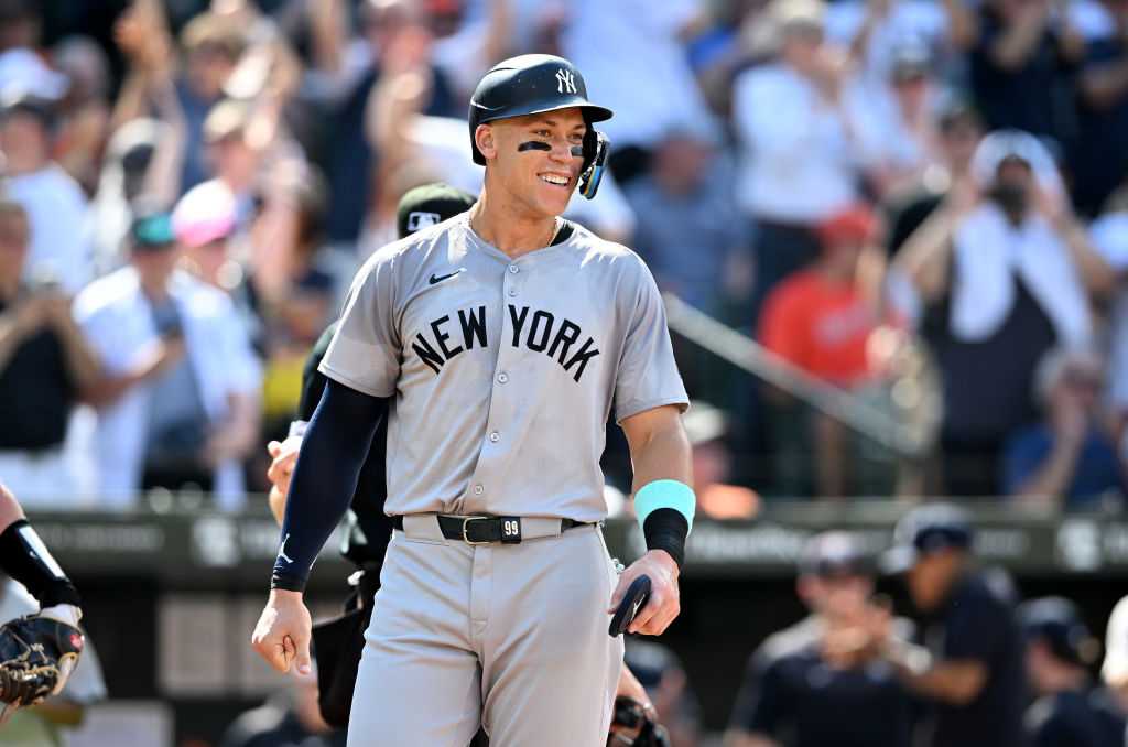 Yankees update facial hair policy to allow ‘well-groomed beards’