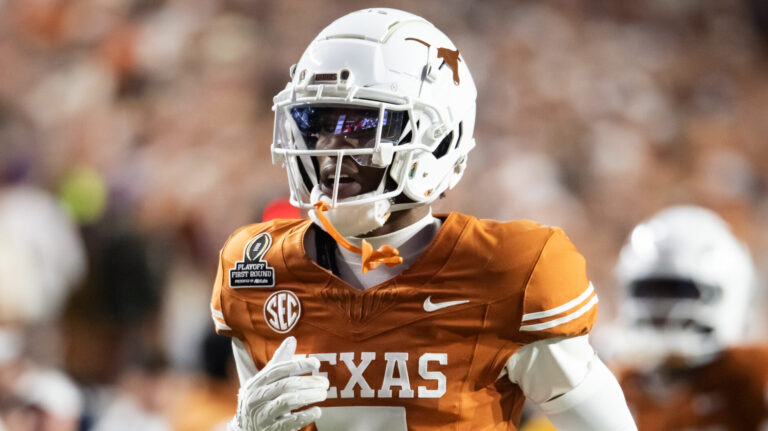 Ranking the Top 25 College Football Cornerbacks for 2025