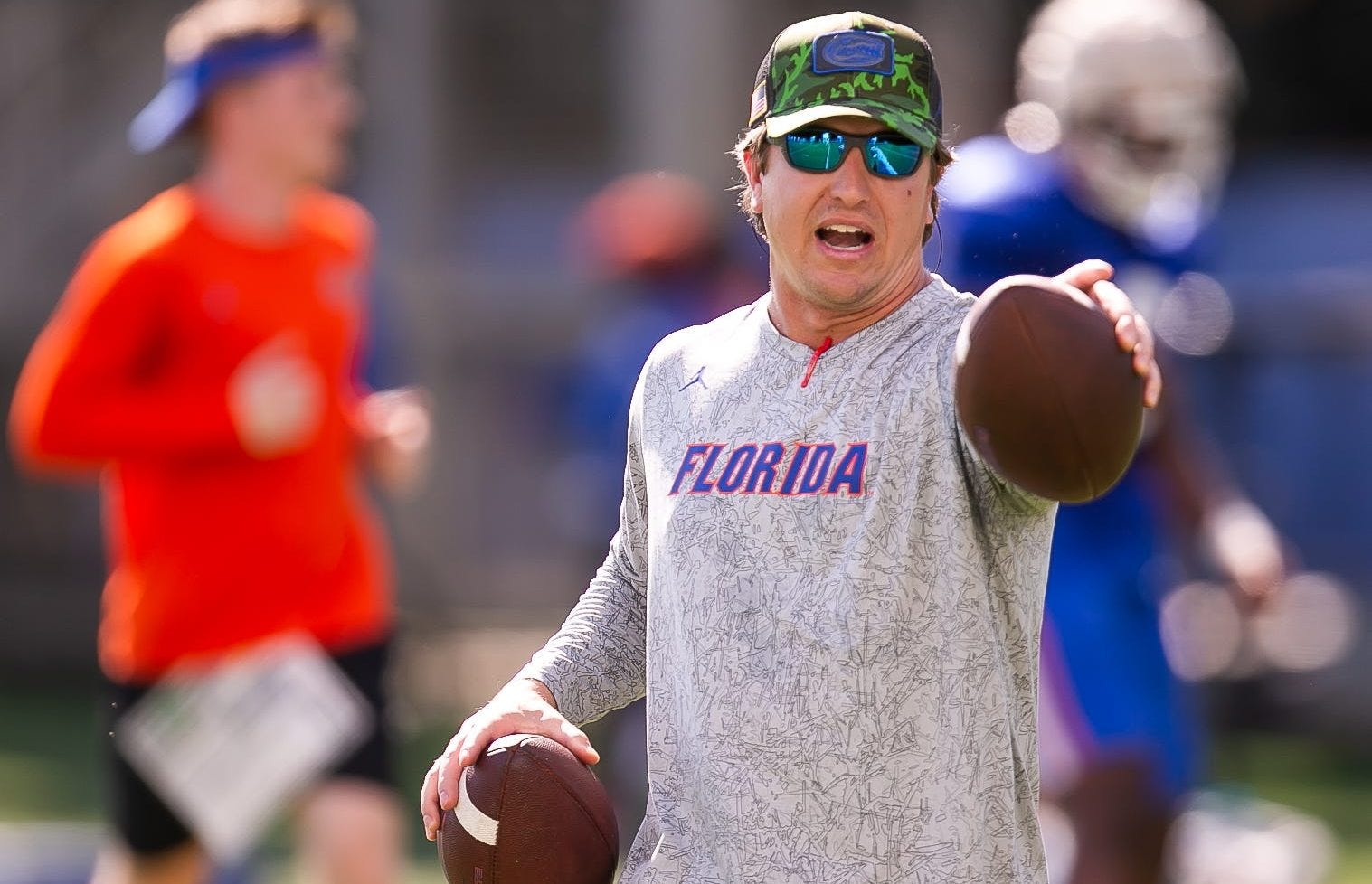 Florida football promotes assistant coach to offensive coordinator for ...