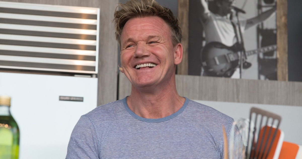 Diners Steal 500 Cats from Gordon Ramsay