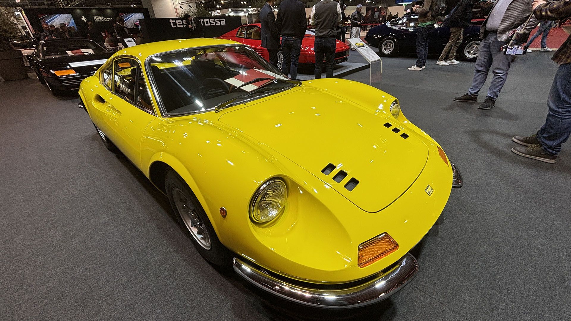 Ferrari Dino 246: foto's van een verbazingwekkende auto