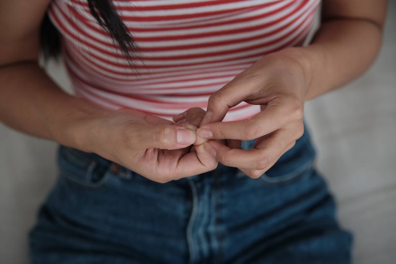 Harvard expert shares little-known fingernail sign that shows your ...