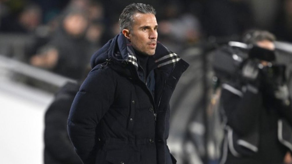 Robin van Persie será nuevo entrenador de Stephano Carrillo en Feyenoord