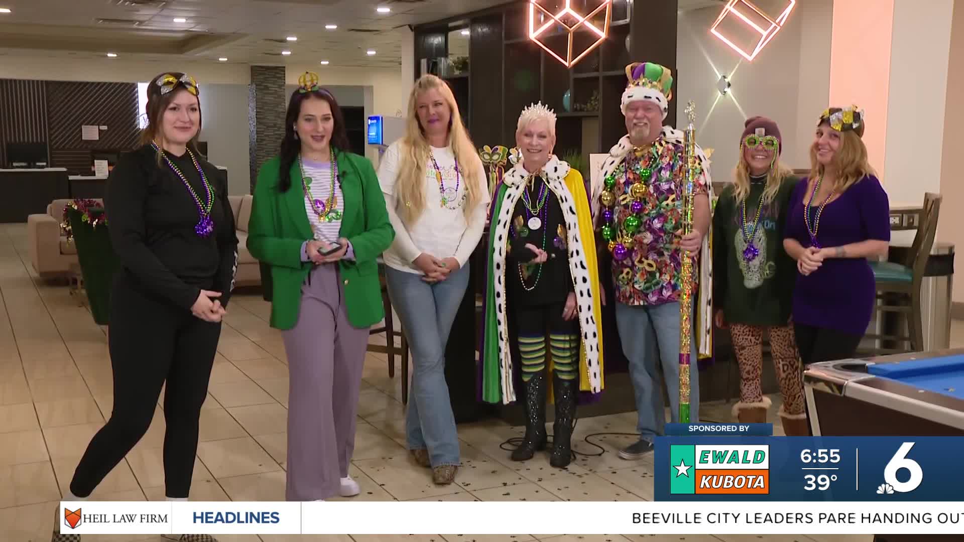 LIVE ON KRIS 6 SUNRISE: Barefoot Mardi Gras Parade Preview