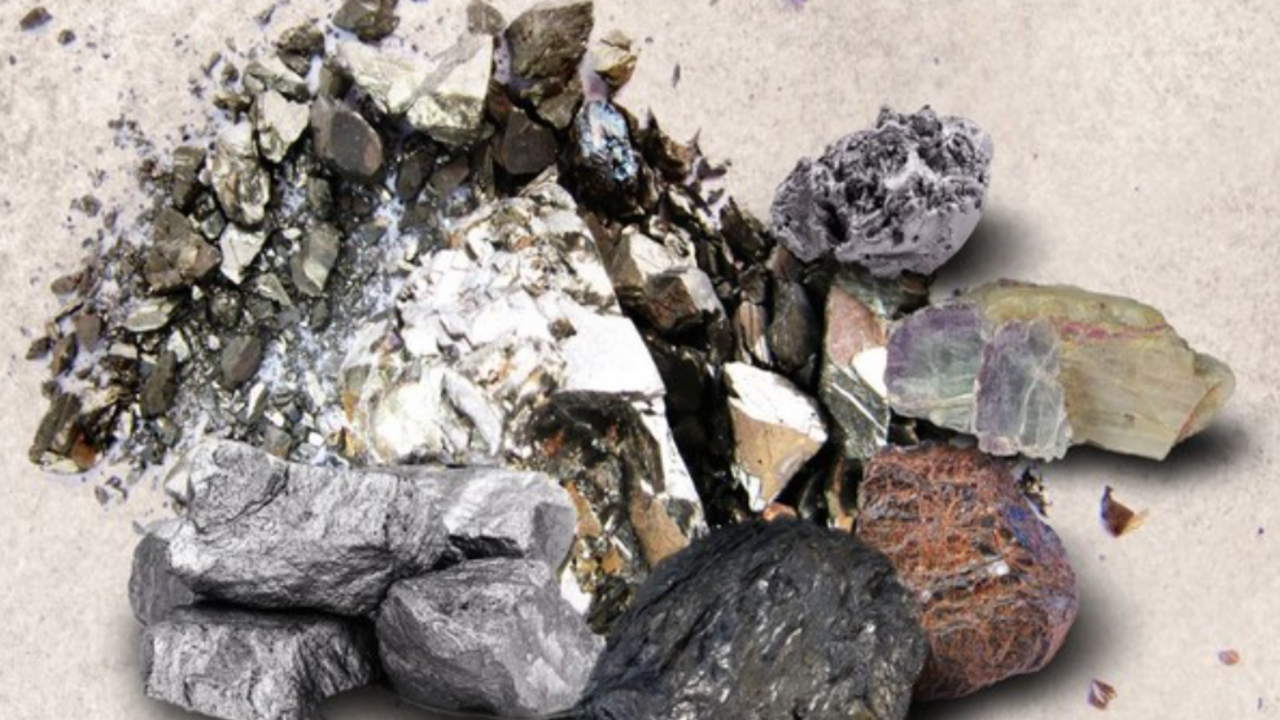 Why Are Barytes, Feldspar, Mica And Quartz Now Classified As Major Minerals