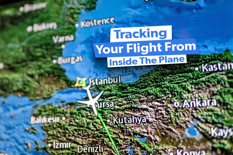 How In-Flight Moving Maps Work
